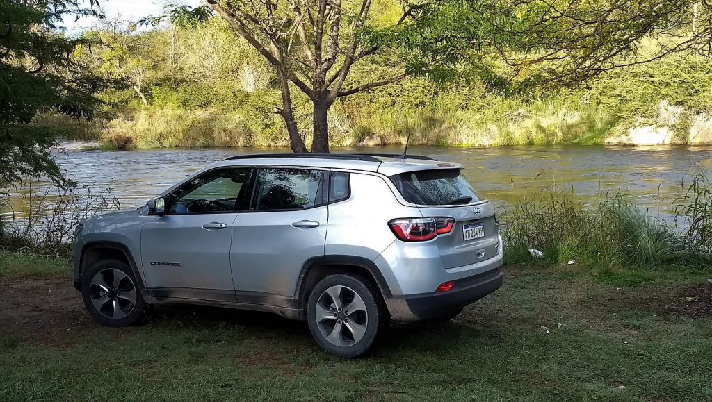 Jeep Compass Longitude AT6. Lo probamos | Automotiva